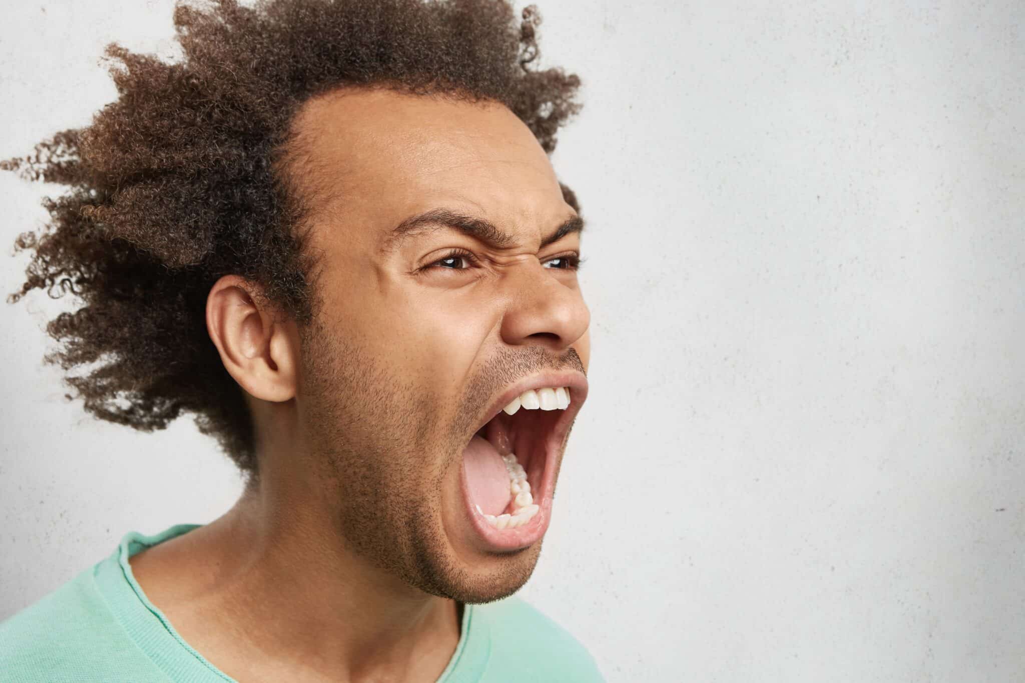 Navigating the Bipolar Spectrum: Symptoms, Diagnosis, & Treatment